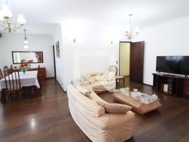 Casa à Venda Adalgisa, 6 Quartos, 380 m2