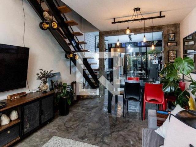 Casa à Venda Água Branca, 3 Quartos, 120 m² São Paulo
