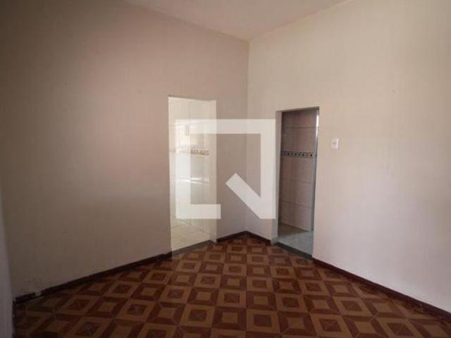 Casa à Venda Água Branca, 3 Quartos, 320 m² Contagem