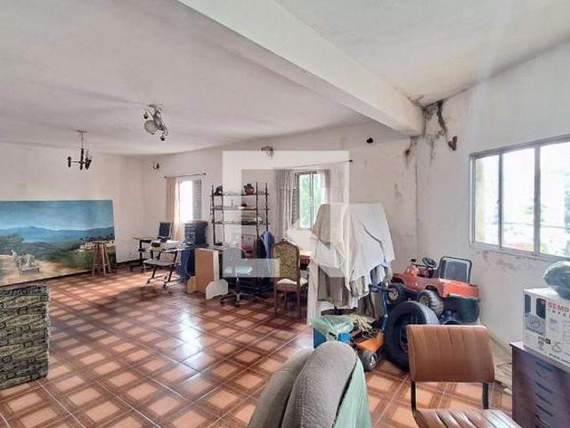 Casa à Venda Água Branca, 3 Quartos, 440 m2