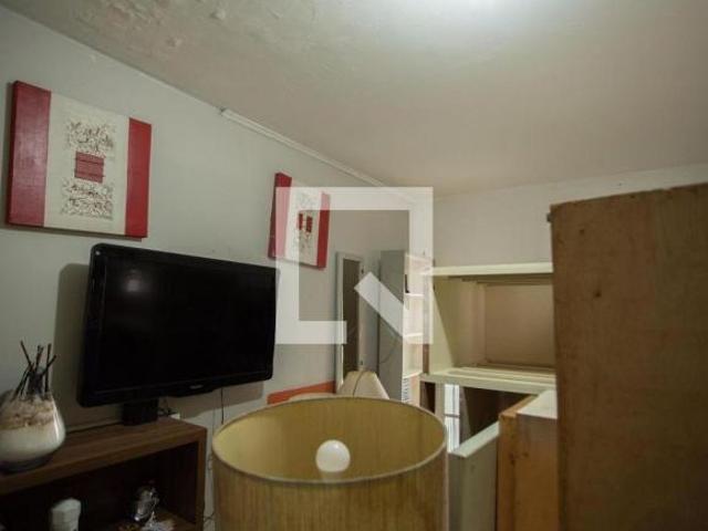 Casa à Venda Água Branca, 2 Quartos, 100 m2
