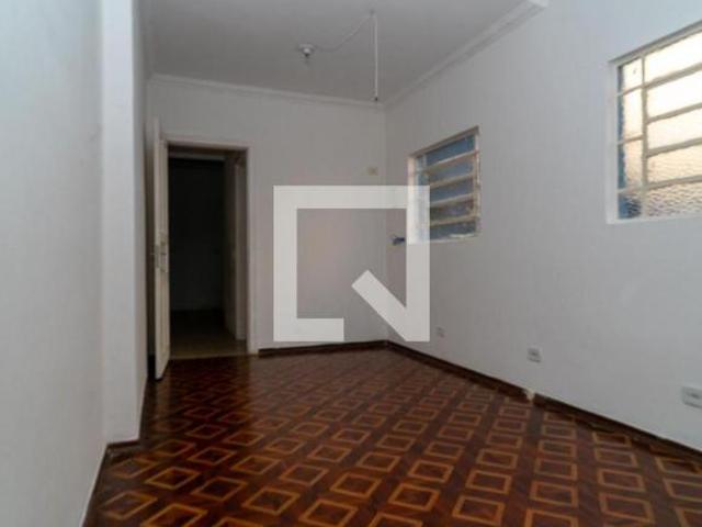 Casa à Venda Água Branca, 4 Quartos, 160 m2