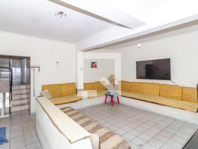 Casa à Venda Água Branca, 4 Quartos, 179 m2