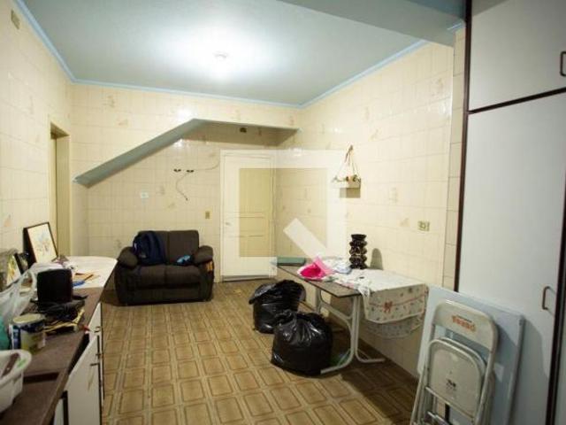 Casa à Venda Água Branca, 8 Quartos, 125 m2