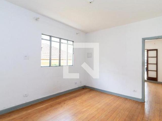 Casa à Venda Água Fria, 1 Quarto, 200 m2