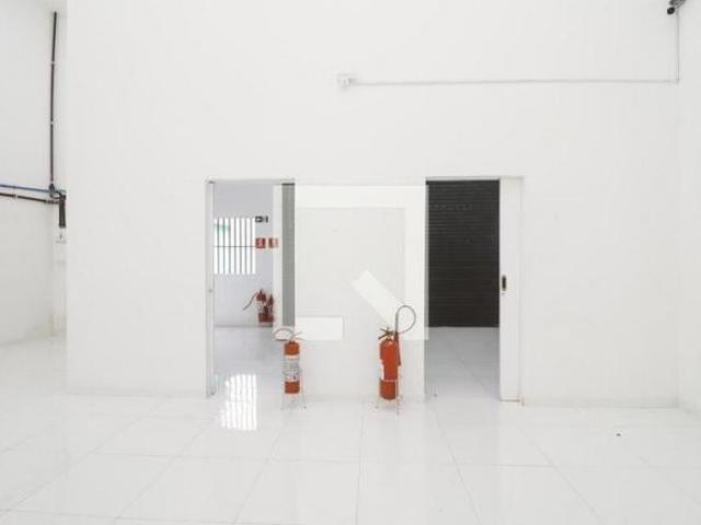 Casa à Venda Água Fria, 1 Quarto, 224 m2