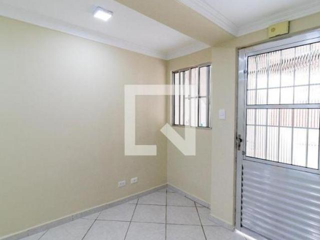 Casa à Venda Água Fria, 2 Quartos, 70 m² São Paulo