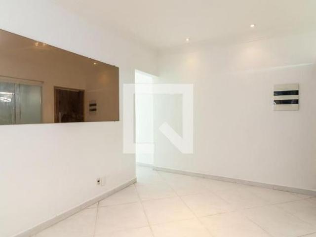 Casa à Venda Água Fria, 2 Quartos, 80 m2