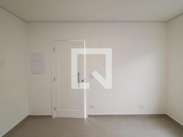 Casa à Venda Água Fria, 2 Quartos, 87 m2