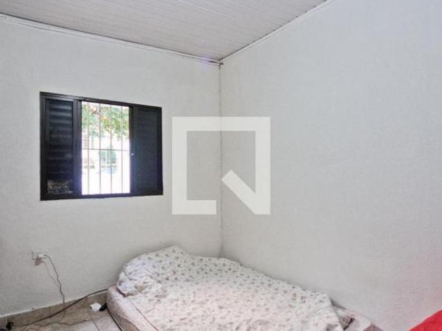 Casa à Venda Água Fria, 2 Quartos, 87 m2