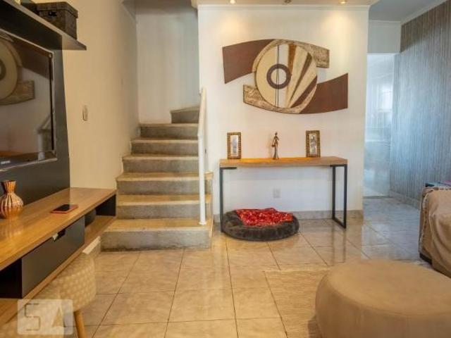Casa à Venda Água Fria, 2 Quartos, 100 m² São Paulo