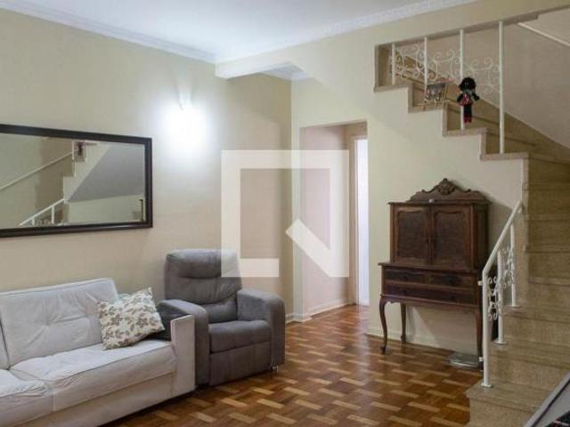 Casa à Venda Água Fria, 2 Quartos, 110 m2