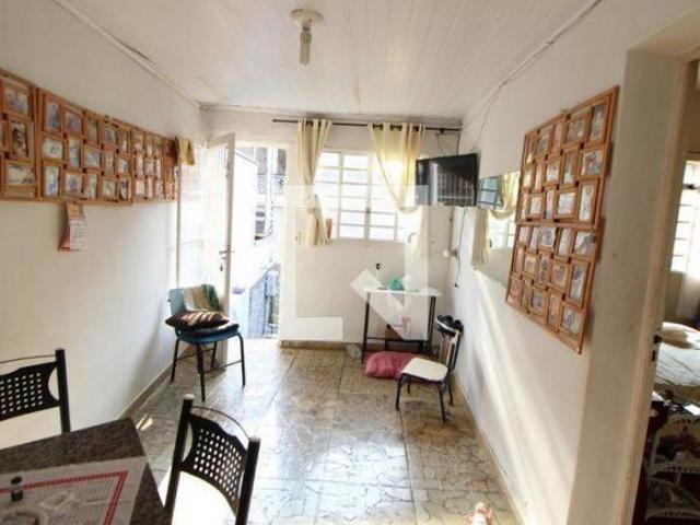 Casa à Venda Água Fria, 2 Quartos, 145 m2