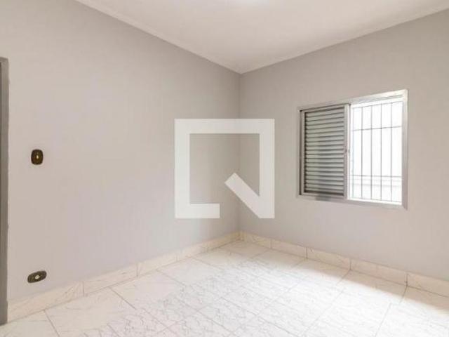 Casa à Venda Água Fria, 2 Quartos, 150 m2