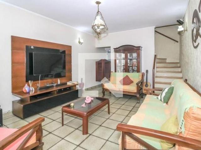 Casa à Venda Água Fria, 2 Quartos, 155 m2