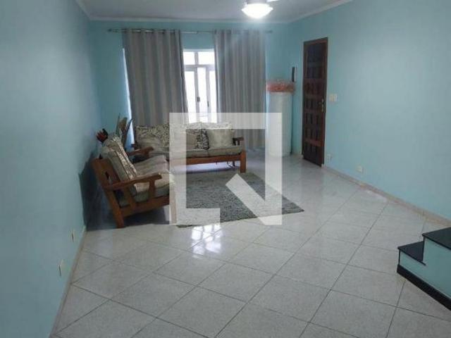 Casa à Venda Água Fria, 2 Quartos, 176 m2