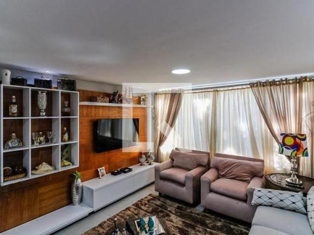 Casa à Venda Água Fria, 2 Quartos, 220 m² São Paulo