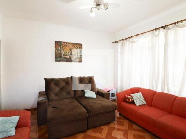 Casa à Venda Água Fria, 2 Quartos, 238 m2