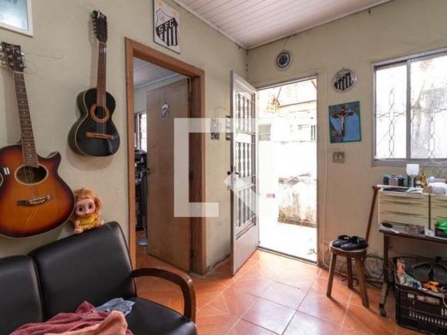 Casa à Venda Água Fria, 2 Quartos, 244 m2