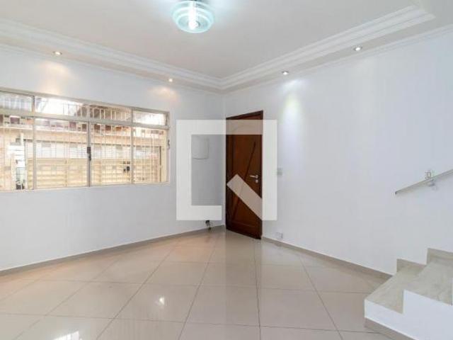 Casa à Venda Água Fria, 2 Quartos, 250 m2