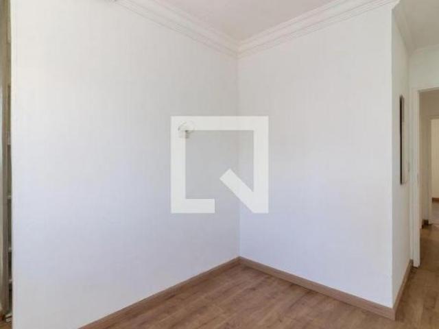 Casa à Venda Água Fria, 2 Quartos, 250 m2