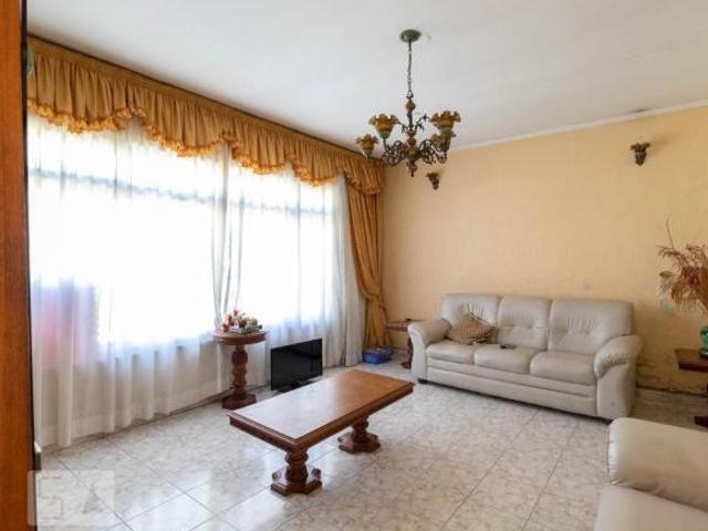 Casa à Venda Água Fria, 3 Quartos, 110 m2