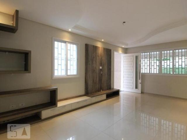 Casa à Venda Água Fria, 3 Quartos, 130 m2