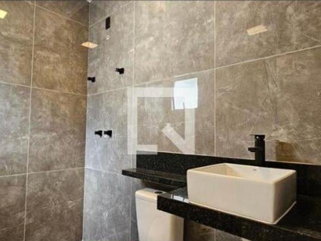 Casa à Venda Água Fria, 3 Quartos, 130 m2