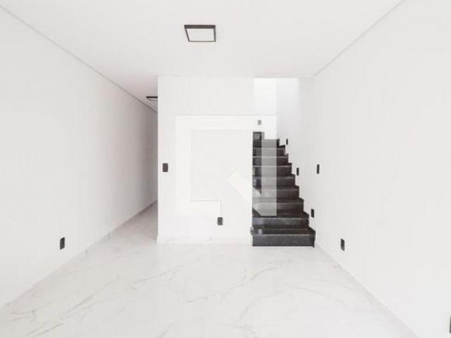Casa à Venda Água Fria, 3 Quartos, 130 m2