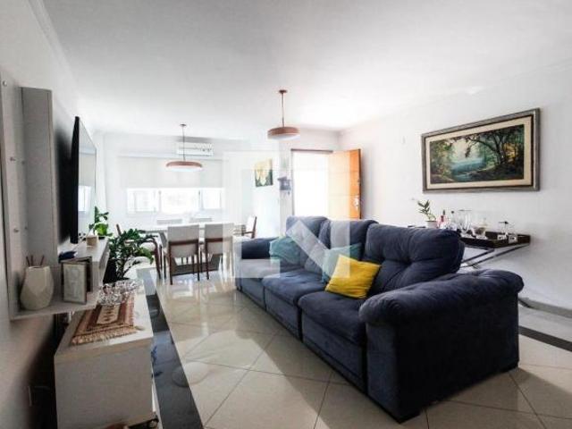 Casa à Venda Água Fria, 3 Quartos, 135 m2