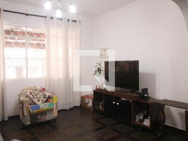 Casa à Venda Água Fria, 3 Quartos, 140 m2