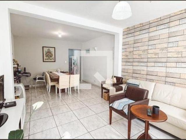 Casa à Venda Água Fria, 3 Quartos, 140 m² São Paulo