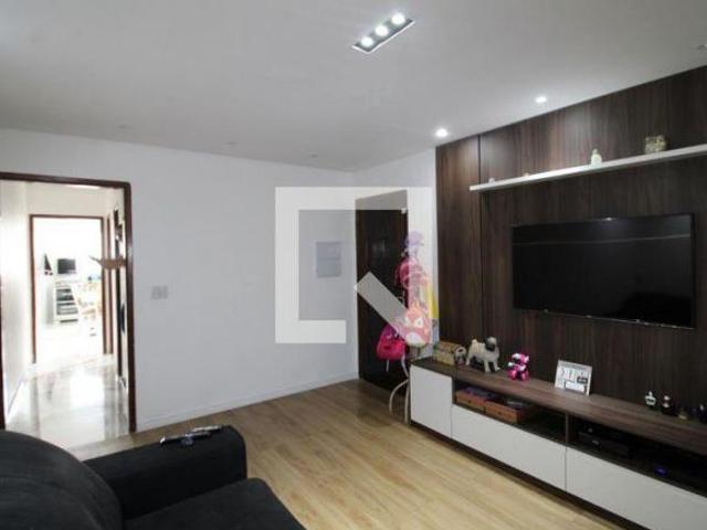 Casa à Venda Água Fria, 3 Quartos, 144 m2