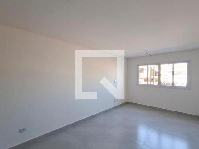 Casa à Venda Água Fria, 3 Quartos, 145 m2