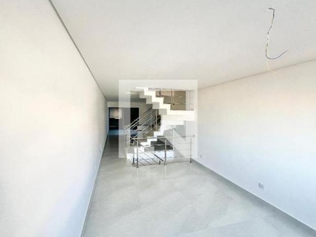 Casa à Venda Água Fria, 3 Quartos, 145 m2
