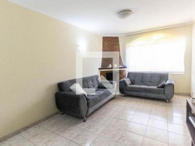 Casa à Venda Água Fria, 3 Quartos, 150 m2
