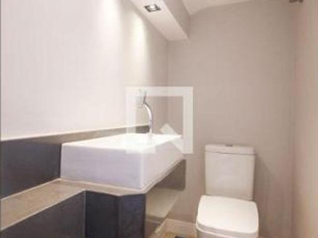 Casa à Venda Água Fria, 3 Quartos, 150 m2
