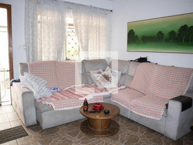 Casa à Venda Água Fria, 3 Quartos, 150 m2