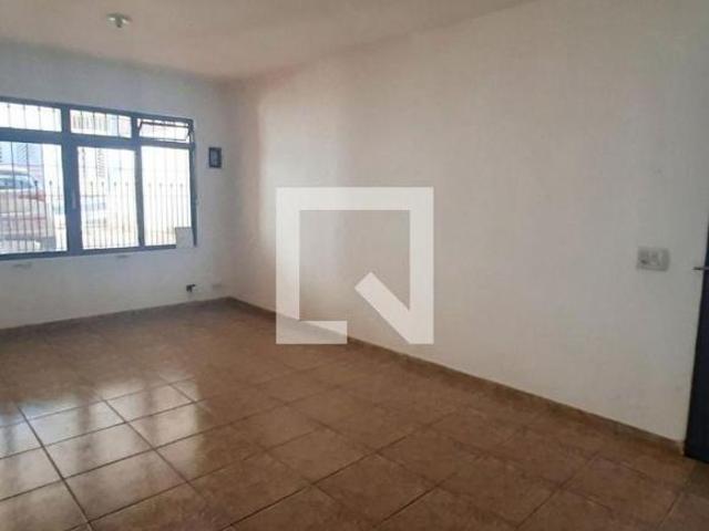 Casa à Venda Água Fria, 3 Quartos, 160 m2