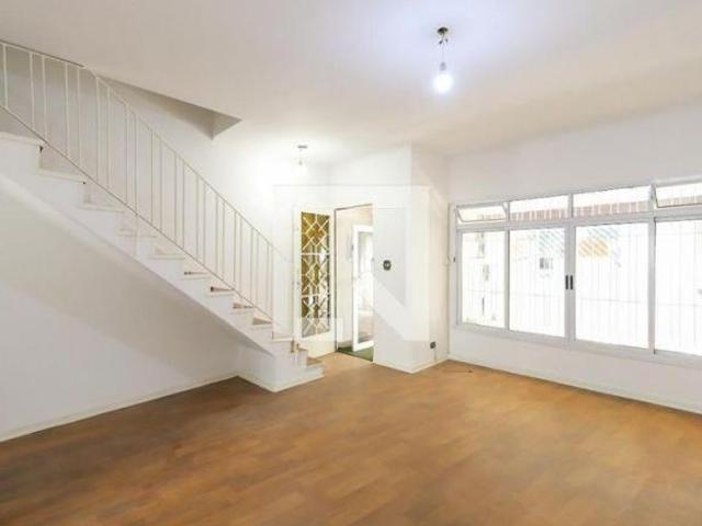 Casa à Venda Água Fria, 3 Quartos, 160 m2