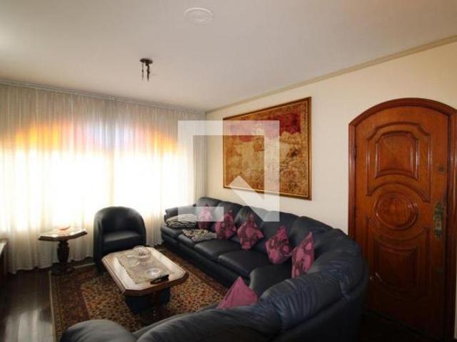 Casa à Venda Água Fria, 3 Quartos, 167 m2