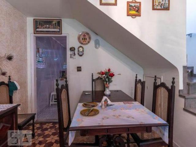Casa à Venda Água Fria, 3 Quartos, 178 m2