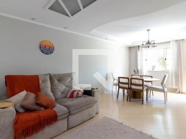Casa à Venda Água Fria, 3 Quartos, 178 m2