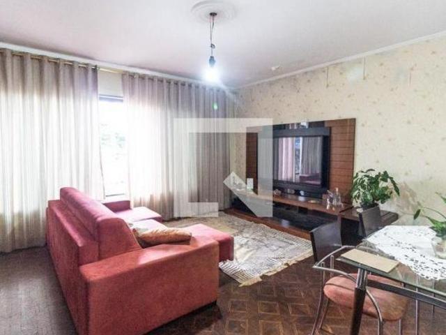 Casa à Venda Água Fria, 3 Quartos, 180 m2