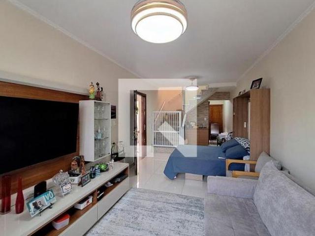 Casa à Venda Água Fria, 3 Quartos, 192 m2