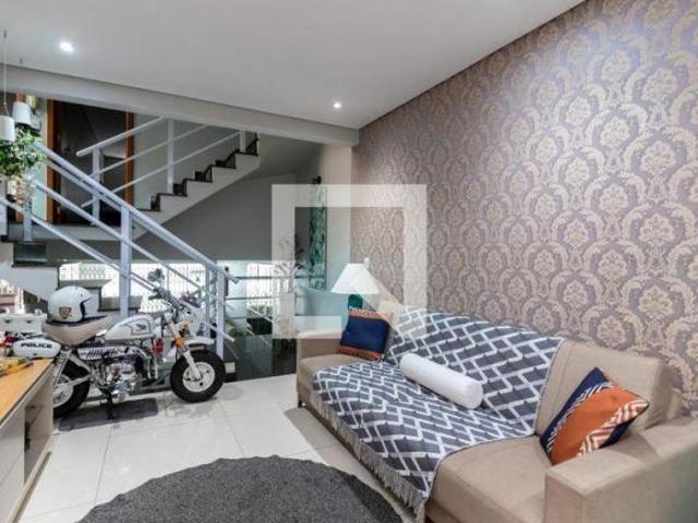 Casa à Venda Água Fria, 3 Quartos, 192 m² São Paulo