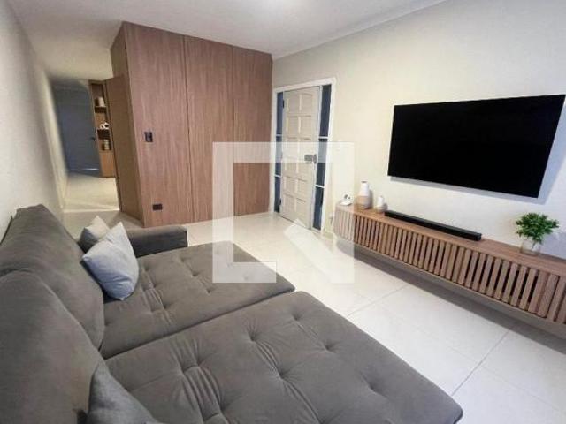 Casa à Venda Água Fria, 3 Quartos, 210 m2