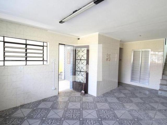 Casa à Venda Água Fria, 3 Quartos, 220 m2