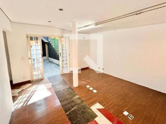 Casa à Venda Água Fria, 3 Quartos, 226 m² São Paulo