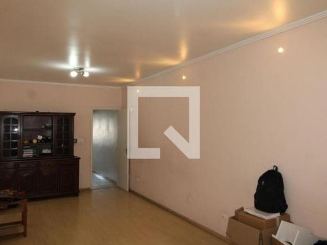 Casa à Venda Água Fria, 3 Quartos, 250 m2